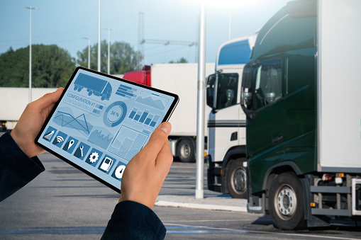 How an Electronic Logbook Device Can Change Your Fleet